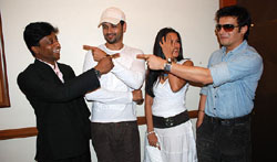 Neha, Jimmy and Rohit Roy talk about Delhii Heights Pictures | nowrunning