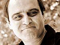 Karan Razdan changes track with 'Umar' | nowrunning