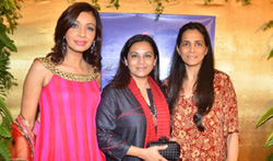 Sagarika Ghatge Unveils New Collection by Designer Nisha Sagar Pictures ...