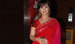 Divya Dutta at Masti Express film premiere Pictures | nowrunning