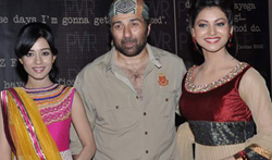 First Look Launch Of Singh Sahab The Great Pictures | nowrunning
