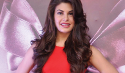 Jacqueline Fernandez Unveils The Red Musk Eau De Parfum For The Body ...