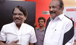 Vaiko And Bharathiraja Watched Kaththukkutti Pictures | nowrunning
