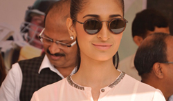 Miss India Alankrita Sahai & Suraj Samat Inaugurate The National Blind ...