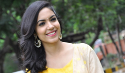 Ritu Verma @ Pellichoopulu Pressmeet Pictures | nowrunning