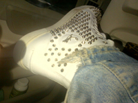 SRK tries to look cool in lethal shoes | nowrunning