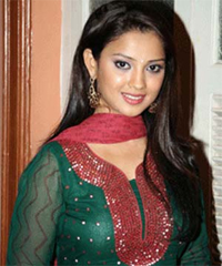 Adaa Khan not comfortable with negative roles | nowrunning