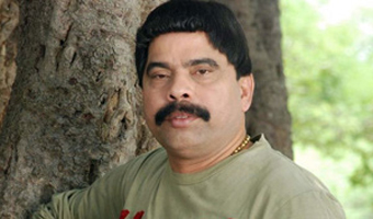 Tamil actor Srinivasan arrested in cheating case | nowrunning